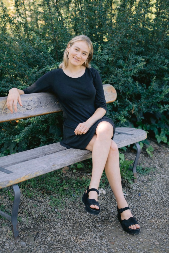 About – Bethany Reeves